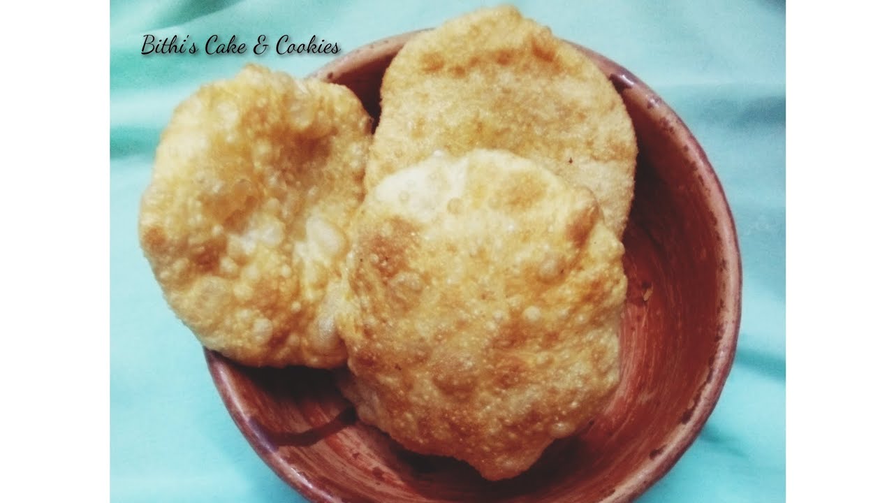 ♦Puri fried in traditional Bengali clay-made pots|| Street food in BD ...