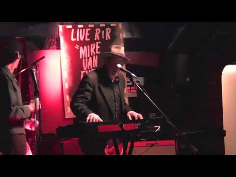 Treat me Like A Fool Howard Rix - YouTube