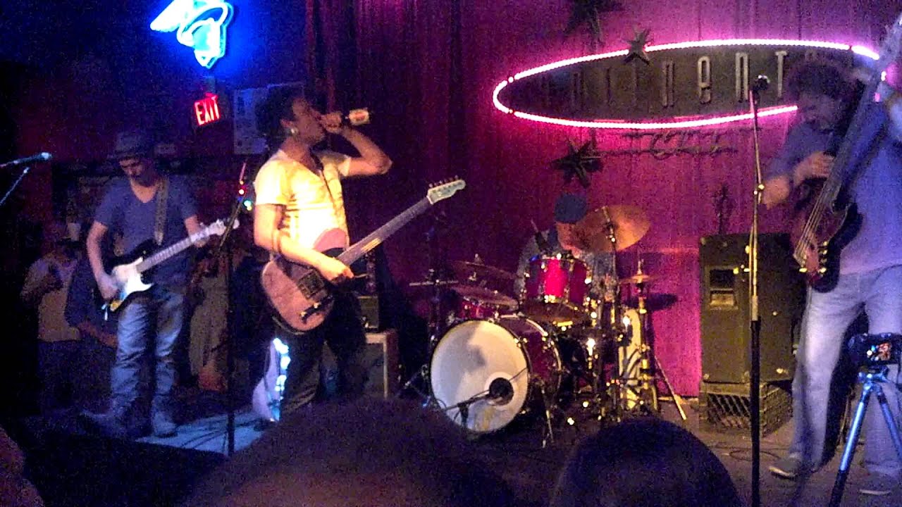 Soulhat - Continental Club - Austin Texas - 2012-08-04_23-18-02_361 ...