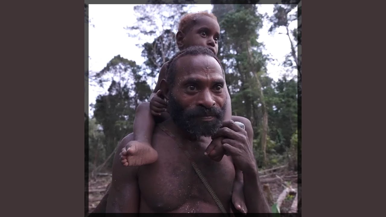 Song of the Mamuna Tribe of South Papua - YouTube