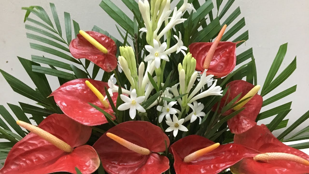 Presentation Bouquet of Anthurium - YouTube