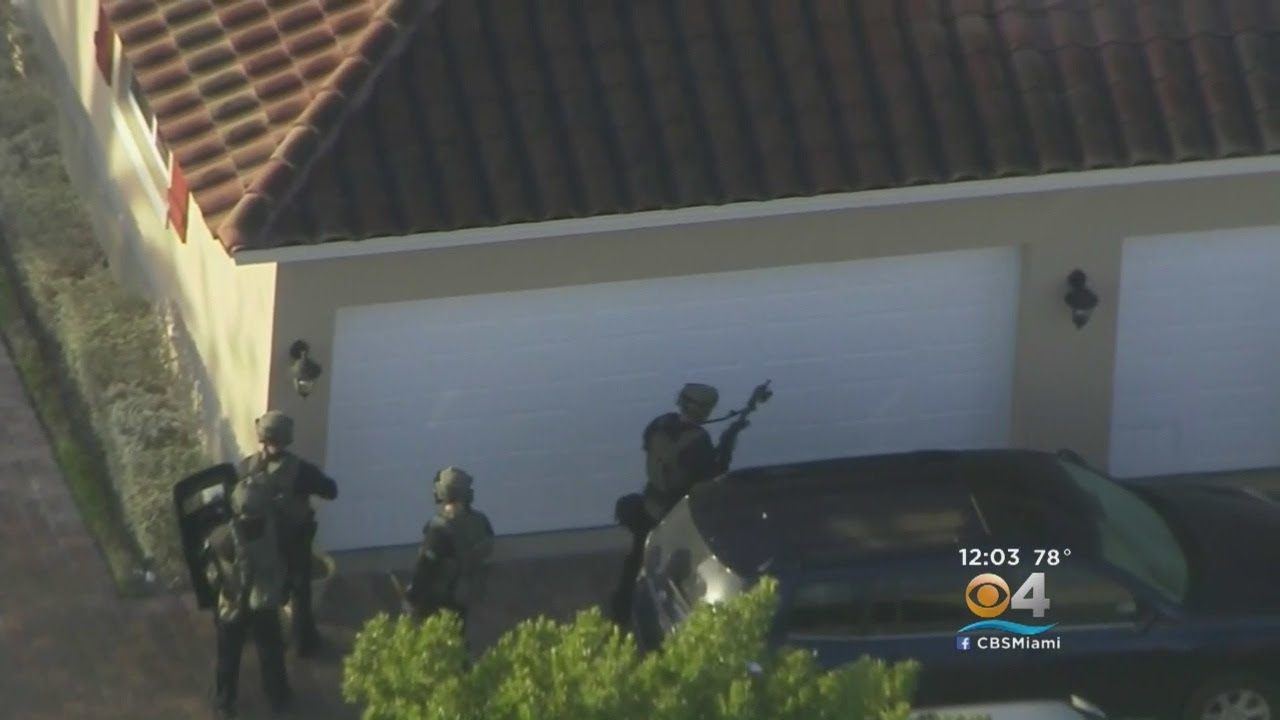 Six Hour Standoff With Miami-Dade SWAT Ends - YouTube