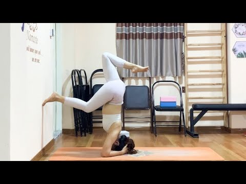 Headstand with wall tutorial - YouTube