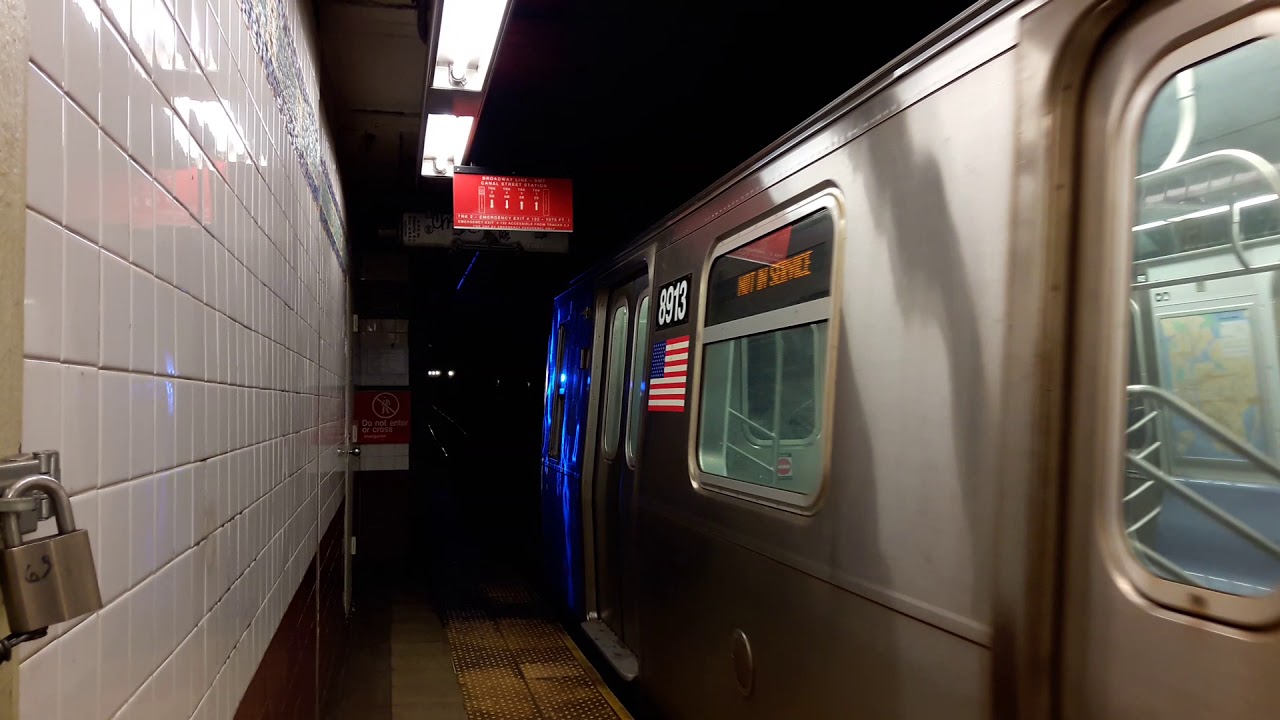 R160 (W) Train entering service at Canal Street (w/ Astoria Express ...