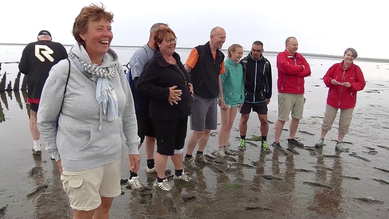 LEF 2017 Friesland episode Hantumhuizen wat lopen - YouTube