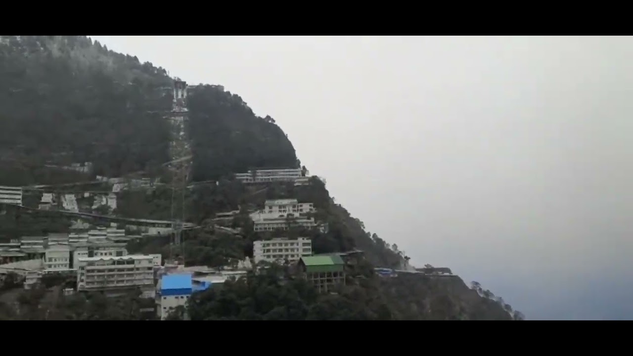 Vaishno Devi Snowfall @Chulbuli_Avika - YouTube