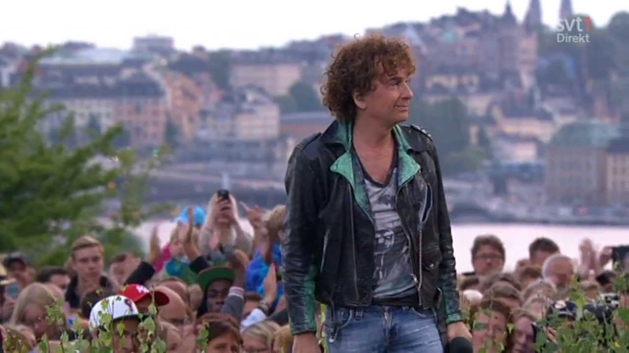 Magnus Uggla - Jag Och Min Far - Allsång På Skansen 2013 - HD - YouTube