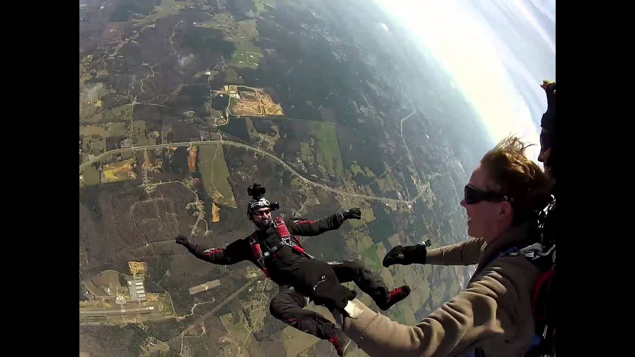 GoPro Skydive - YouTube