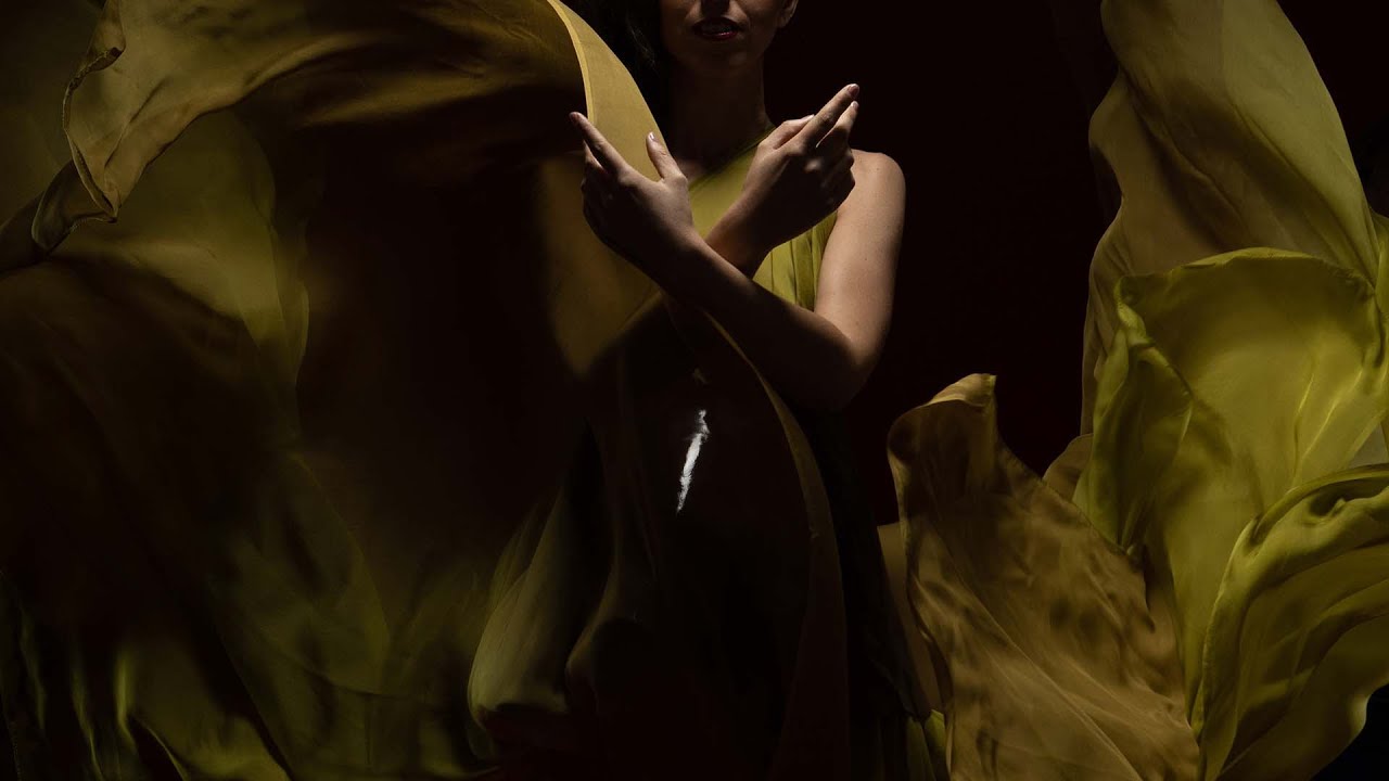 Ana Gamarra, Cuando la luz te impide ver, La Ampliadora - YouTube