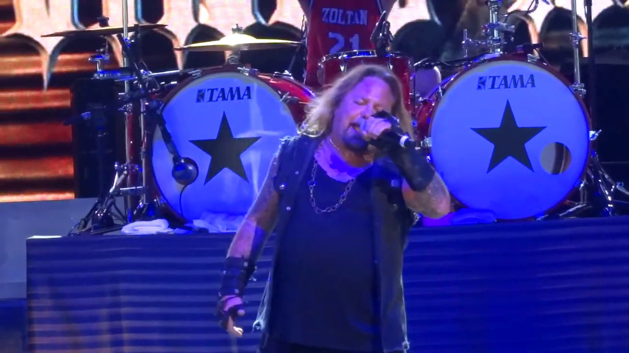 Vince Neil LIVE - Kickstart My Heart & Girls, Girls, Girls - Tinley ...