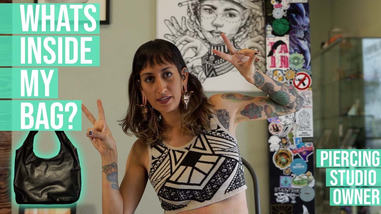 What's Inside My Bag? | Girl Boss Piercer - YouTube