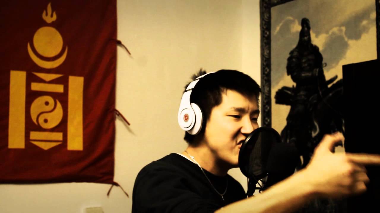 Haluun Tsust - Shuniin alhalt - YouTube