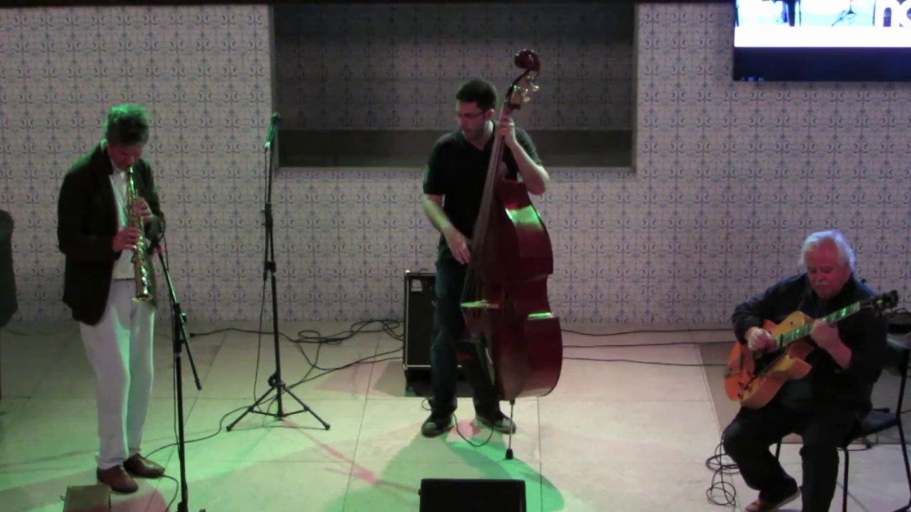 Invitation - Bronislaw Kaper - YouTube