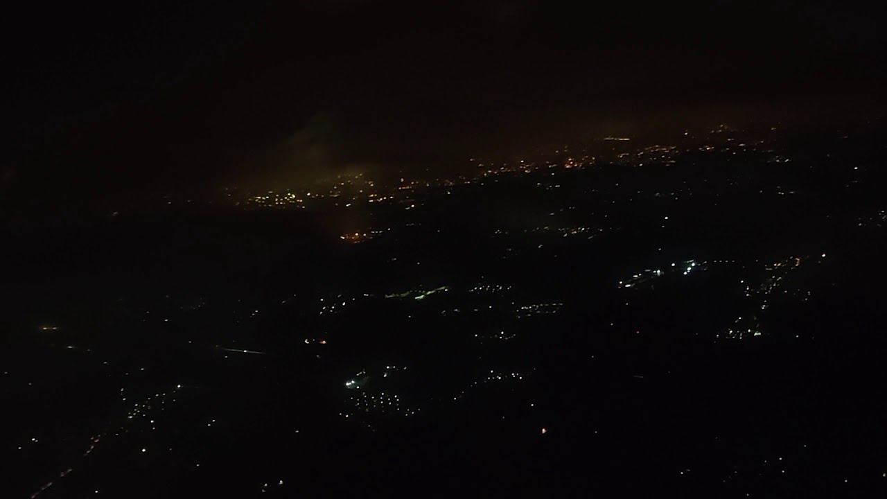 Bengaluru night view from the Aeroplane - YouTube