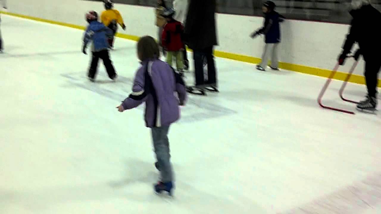Camryn and Dad skating - YouTube