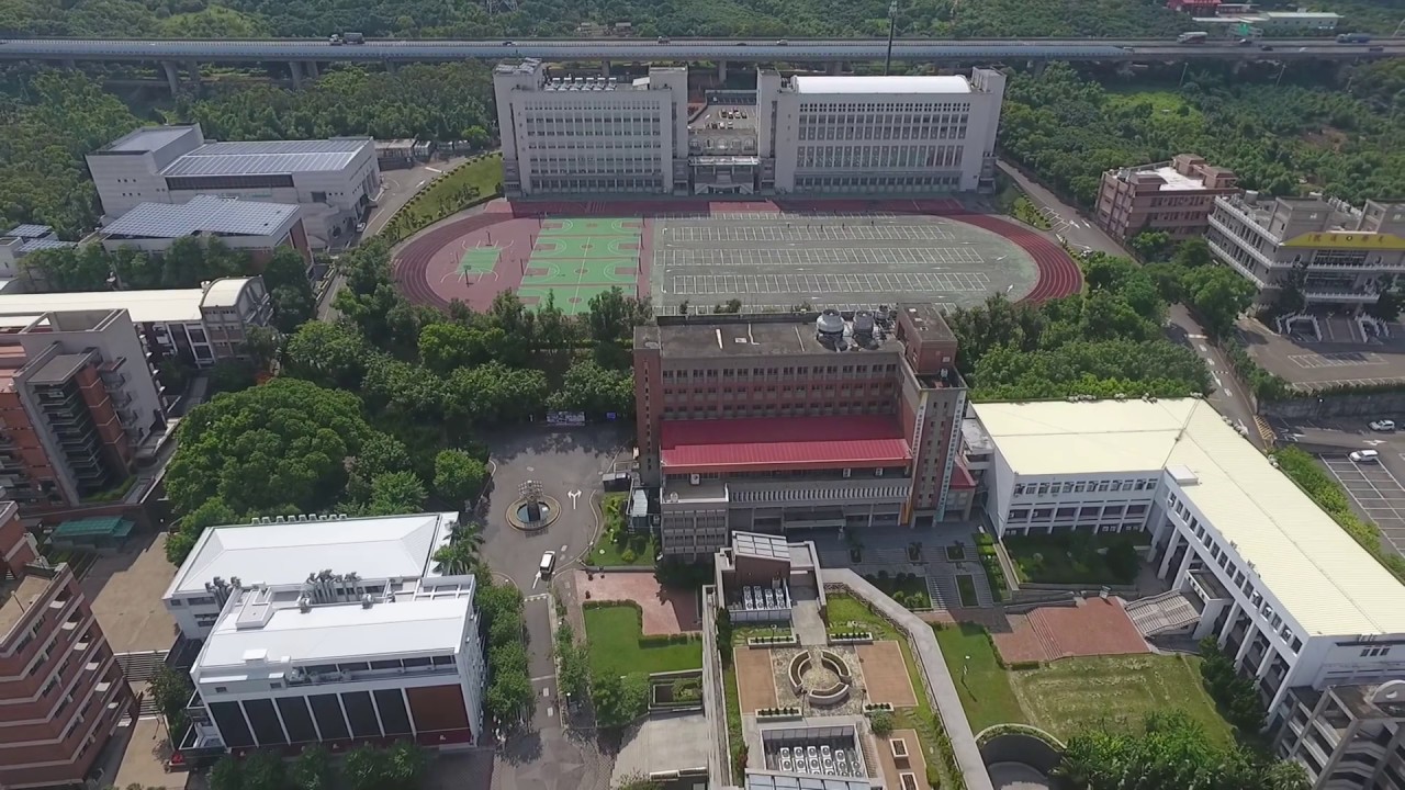 【空拍】Watch from above together Hungkuang University 弘光科技大學【燒蝦】 - YouTube