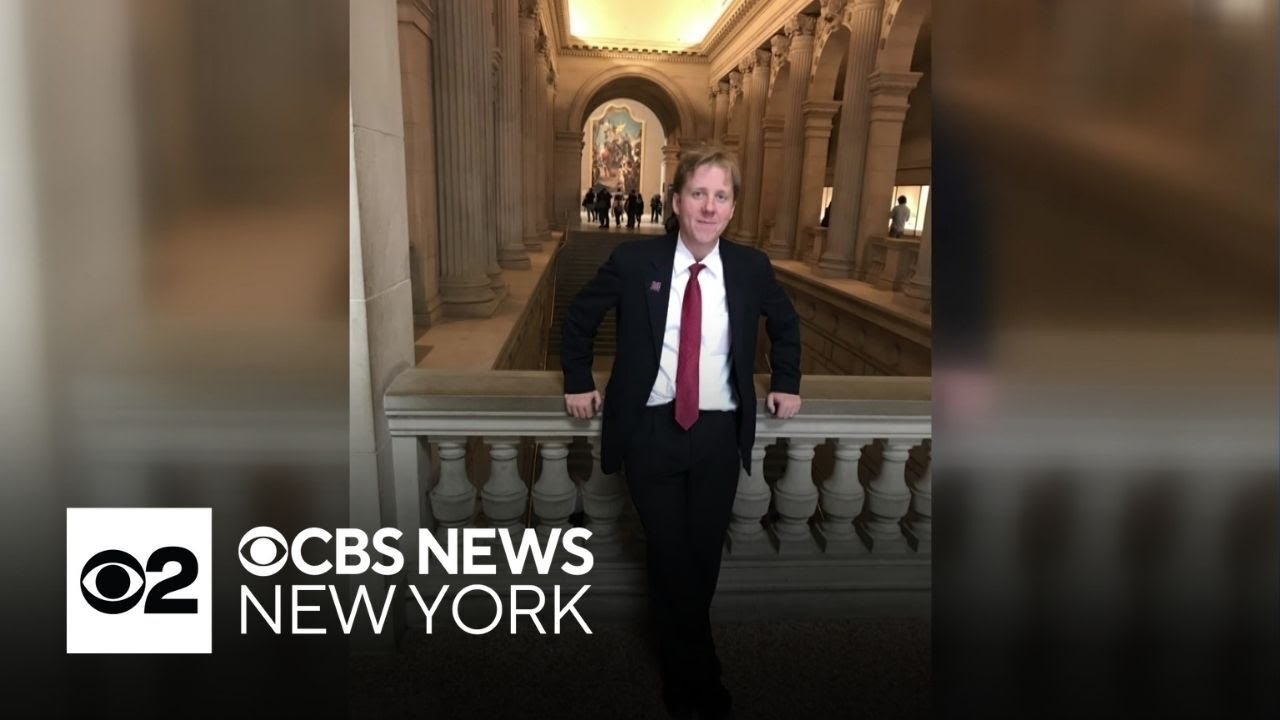 How Patrick Bringley went from a Met security guard to the big stage ...