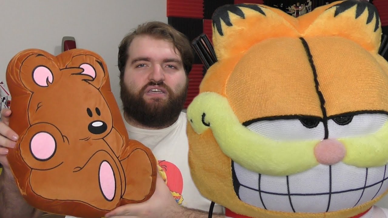 The Controversial Garfield X Dolls Kill Collab - YouTube