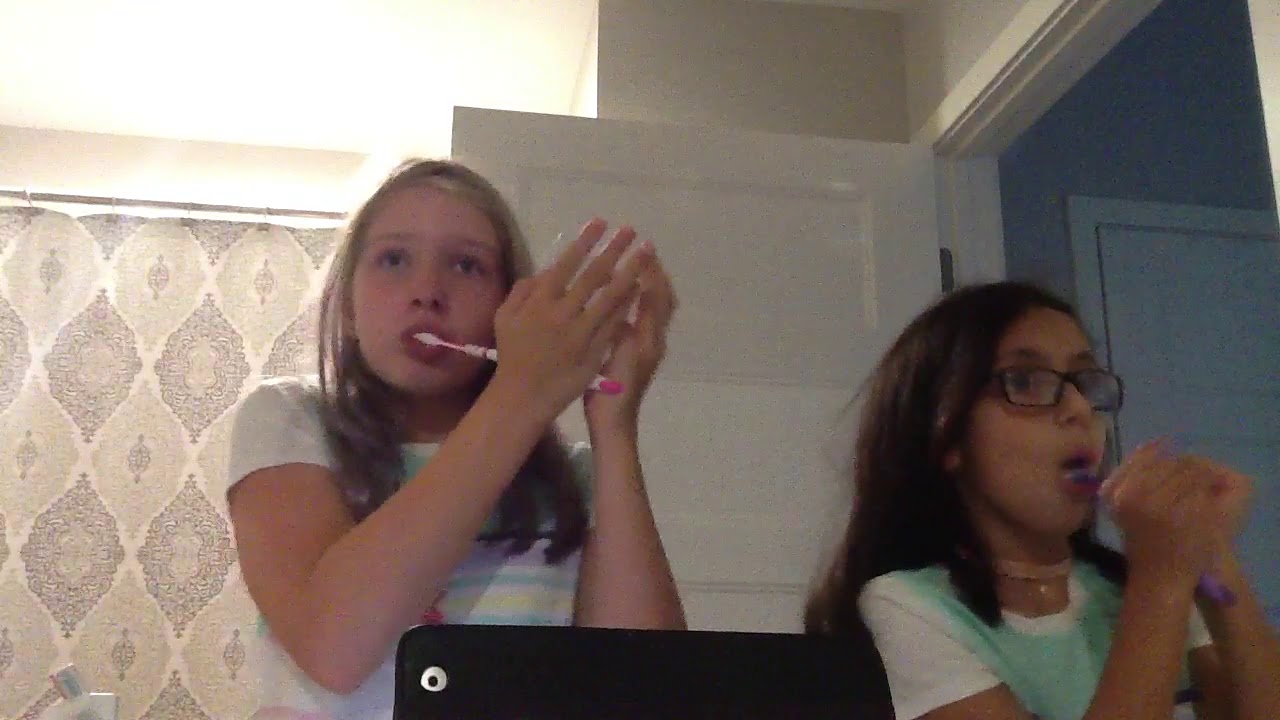 No hands challenge brush those teeth - YouTube