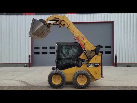 Lot 624, 2016 CAT 242D Skid Loader - YouTube