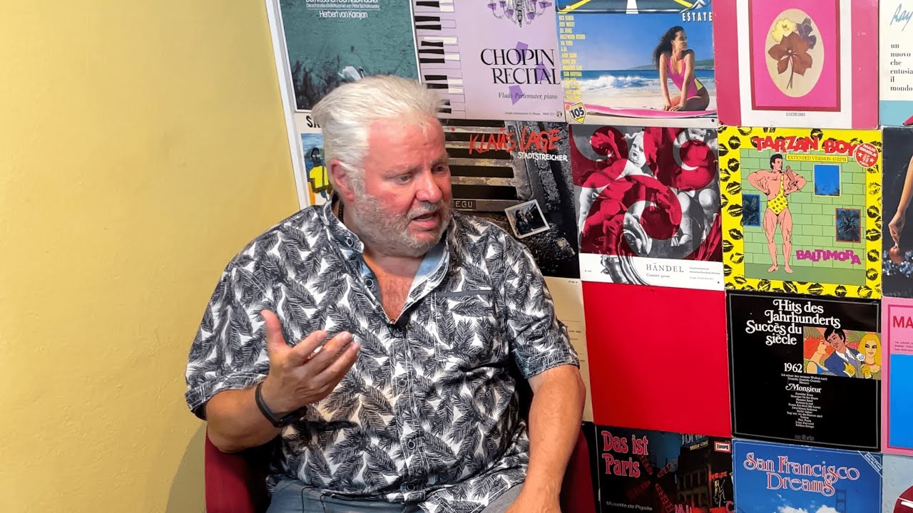 Andrea Netzer: Camminare oltre, una vita - YouTube