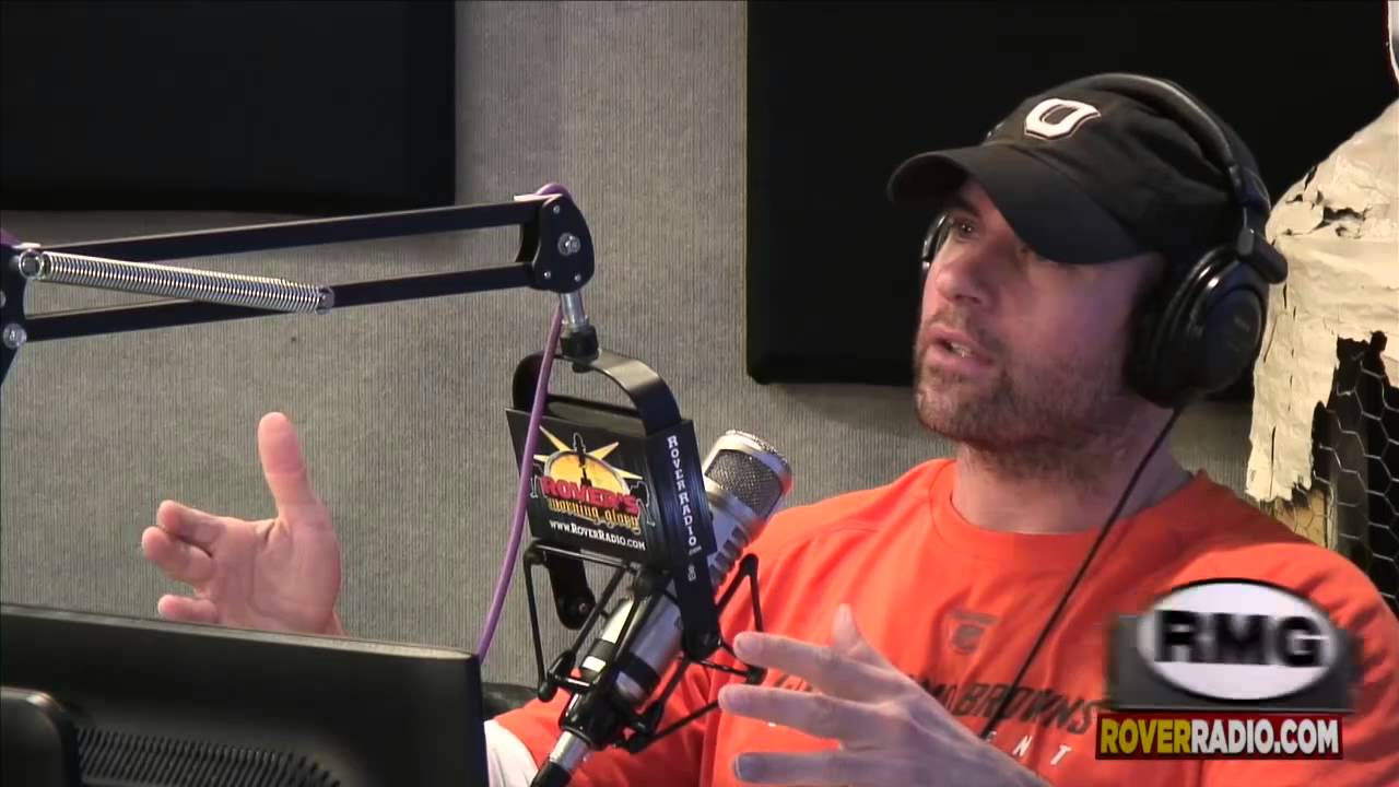 Dieter says there are 6-legged chickens - YouTube