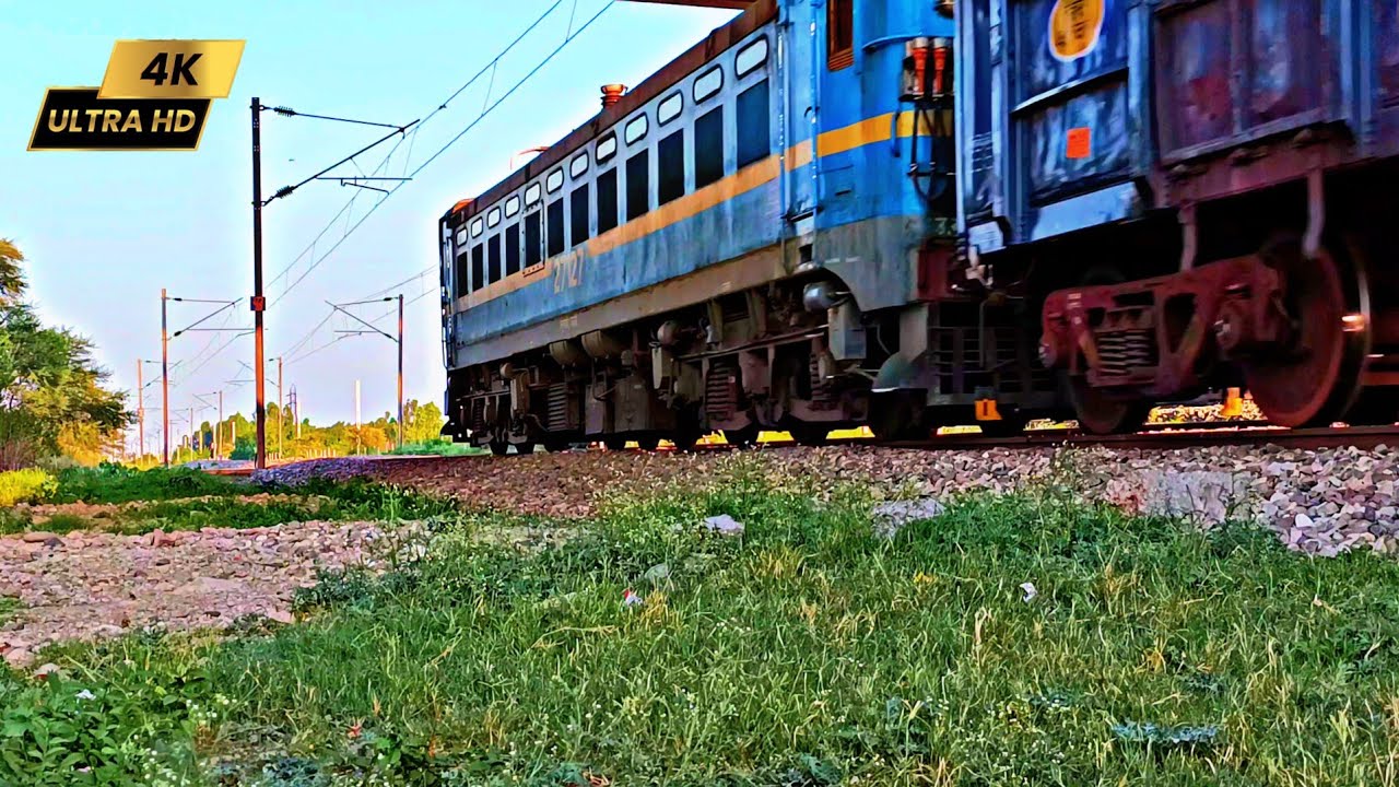 "Powerful Performance Unleashed: High-Speed WAG7 Locomotive with BOXEN ...