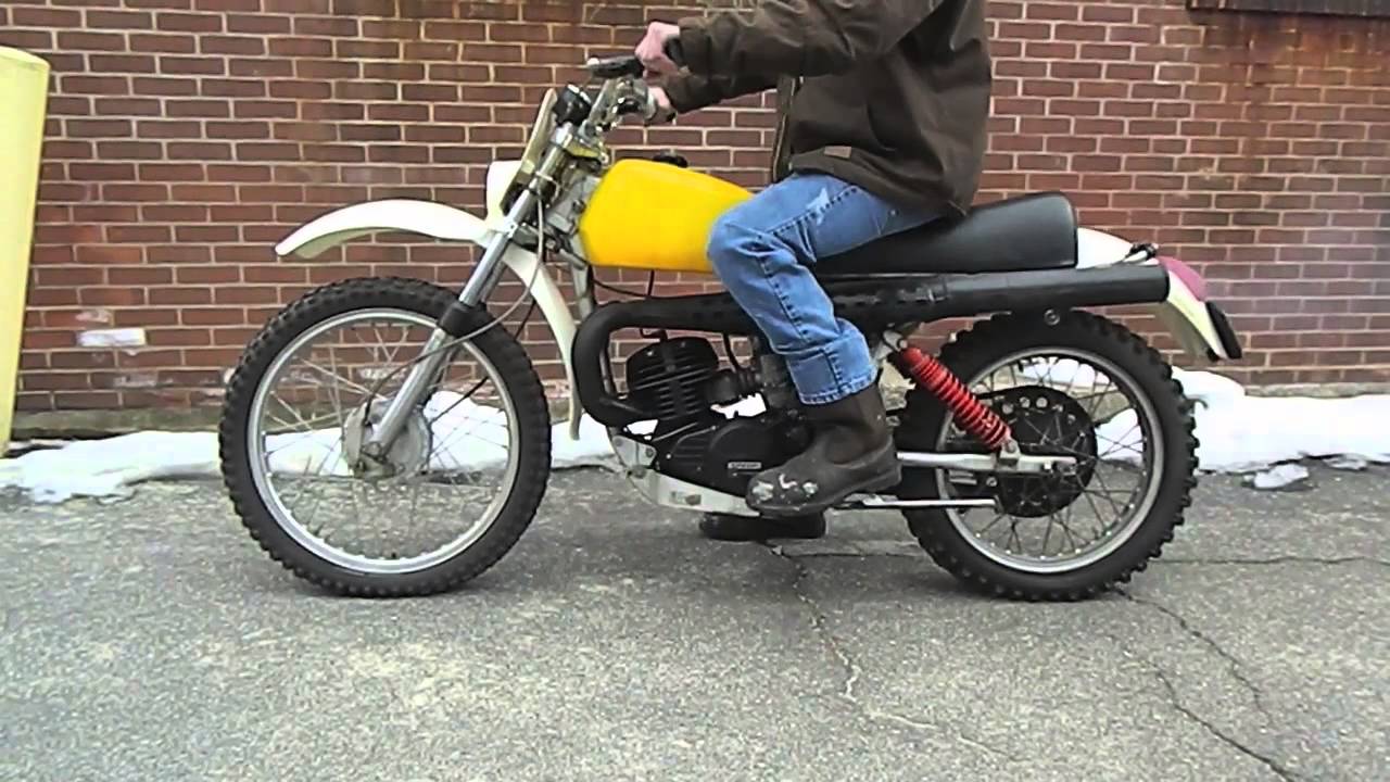 1976 Husqvarna WR175 Cold Start - YouTube