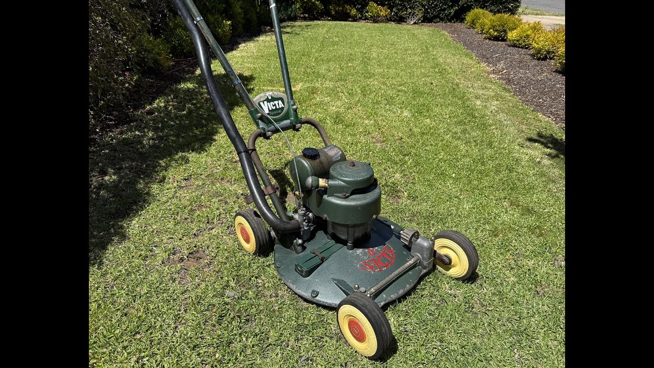 Victa 18 Special Take 2 - YouTube