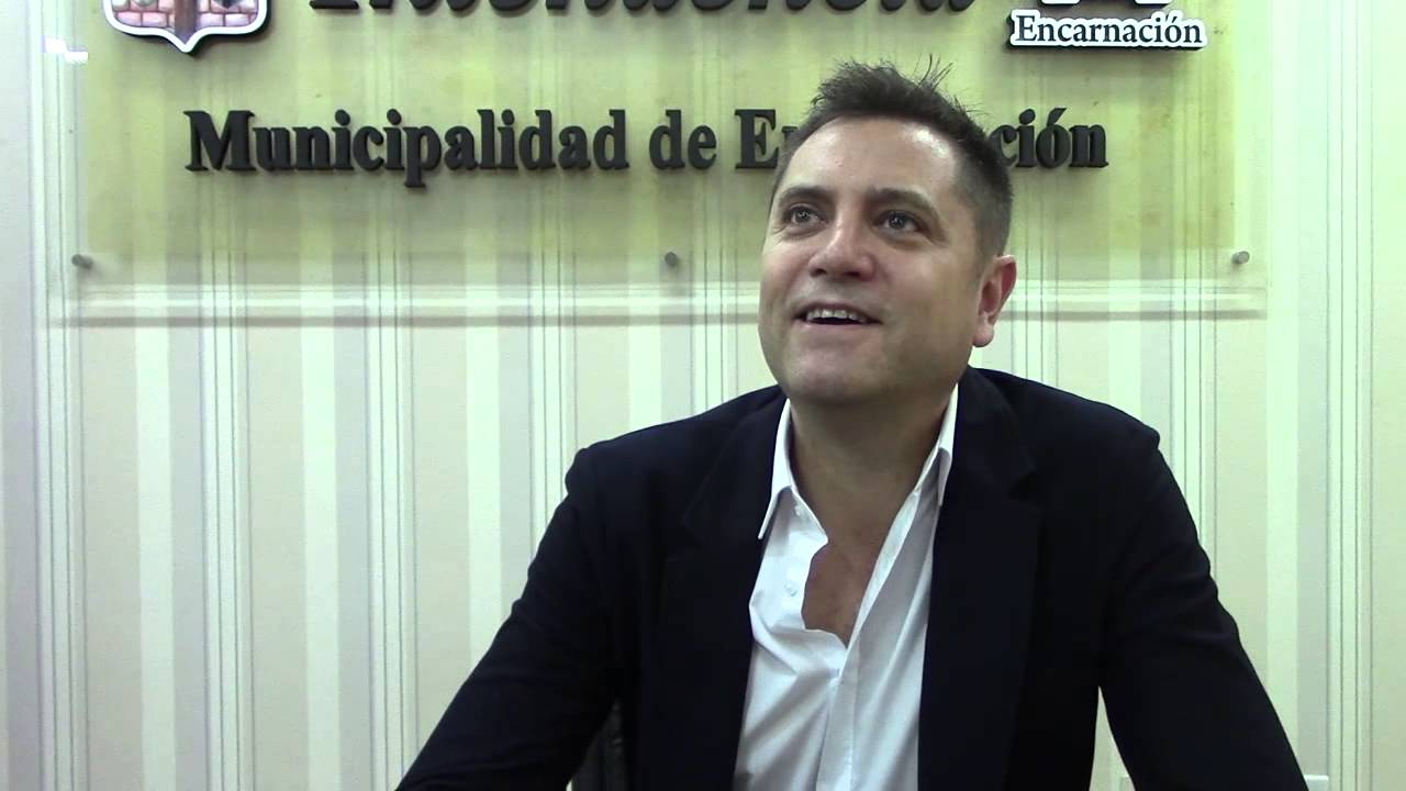 PELEG LEWI EMBAJADOR DE ISRAEL VISITO AL INTENDENTE LUIS YD - YouTube