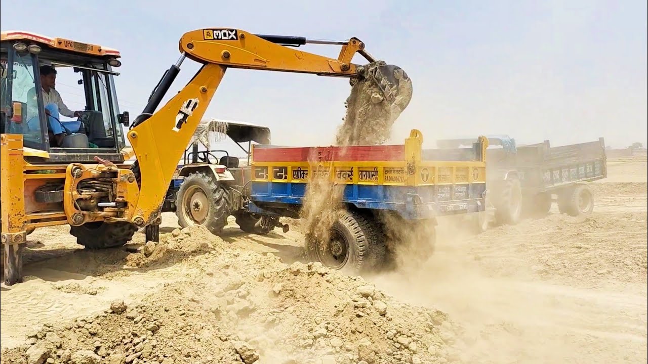 JCB Backhoe Machine Loading Red Soil Into Three Tracters ।Powertrack ...