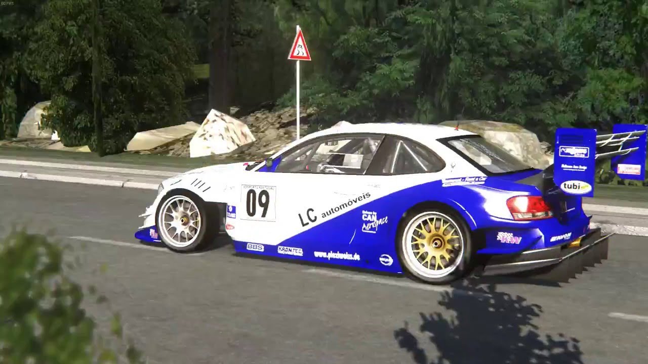 BMW 320 JUDD V8 HILLCLIMB - YouTube