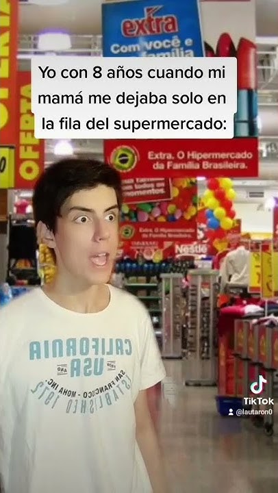 Cuando tu mama te dejaba solo en la fila - YouTube