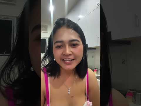 Tante Presti Cantik no Bra