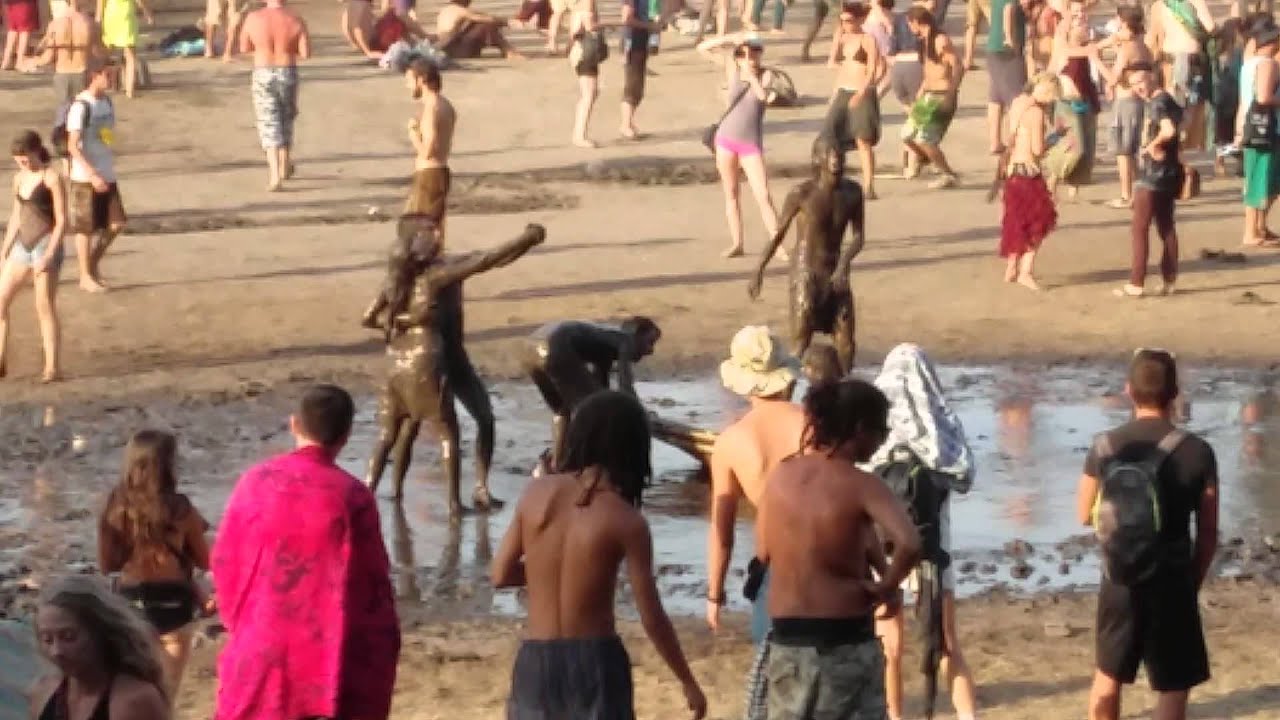 O.Z.O.R.A Festival 2015-epic-people dancing in the - YouTube