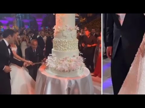 Hacı Sabancı Nazlı Kayı düğün pastasın böyle  kesti!