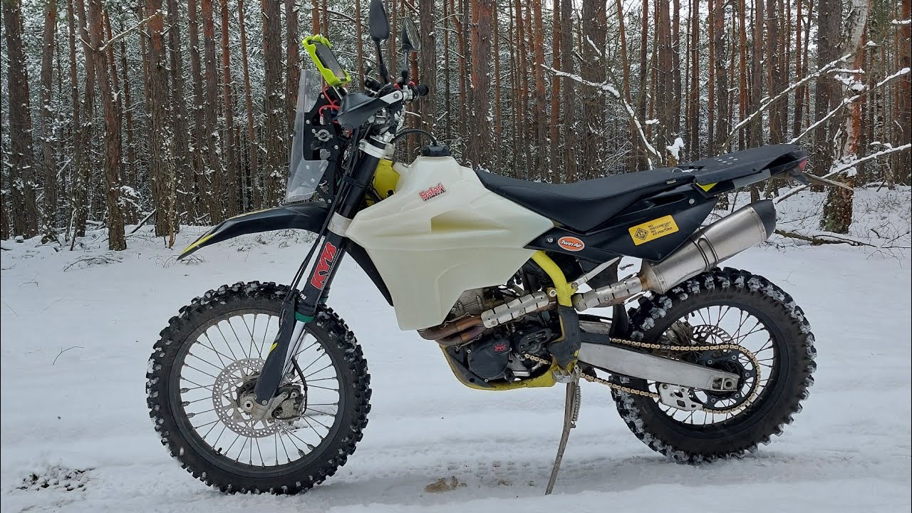 SWM RS500R WRP exhaust open can - YouTube