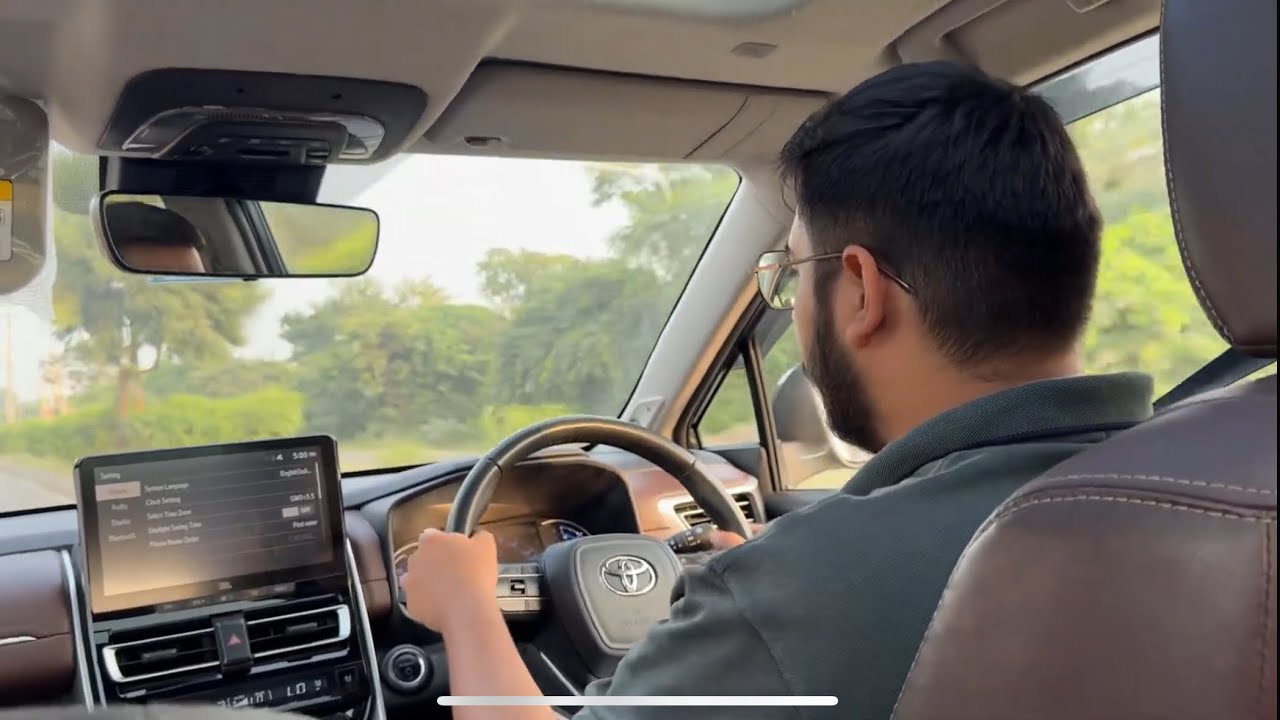 Innova Hycross Drive Impression | power and comfort - YouTube
