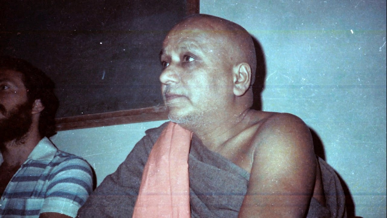 Conferência Swami Tilak em 21-07-1983 na GFU Tema: Auto confiança e ...