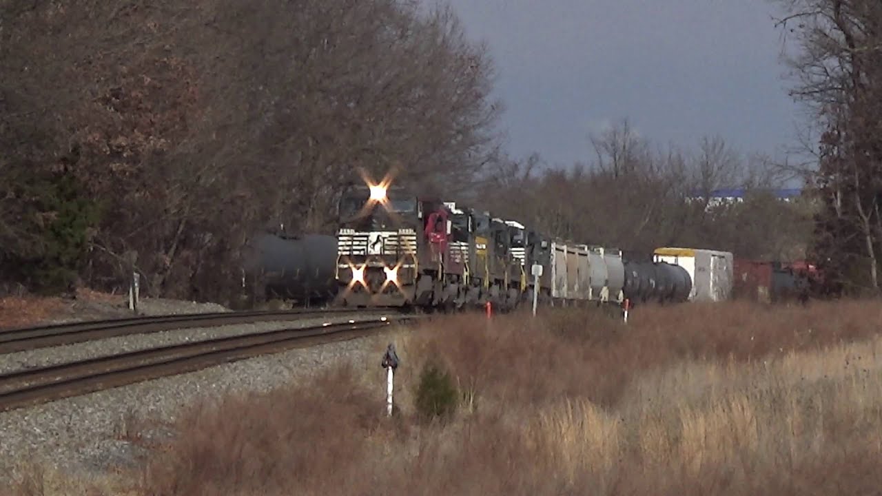 [HD] Awesome Doppler Effect on an RS3L; NS 8431 December 8, 2015 - YouTube