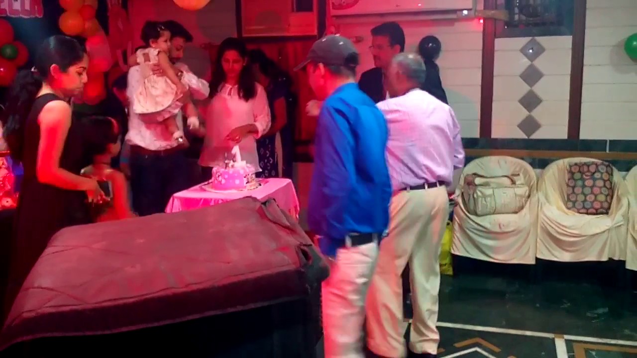 1 Year Old Birthday Party - Compere Leonardo Fonseca - YouTube