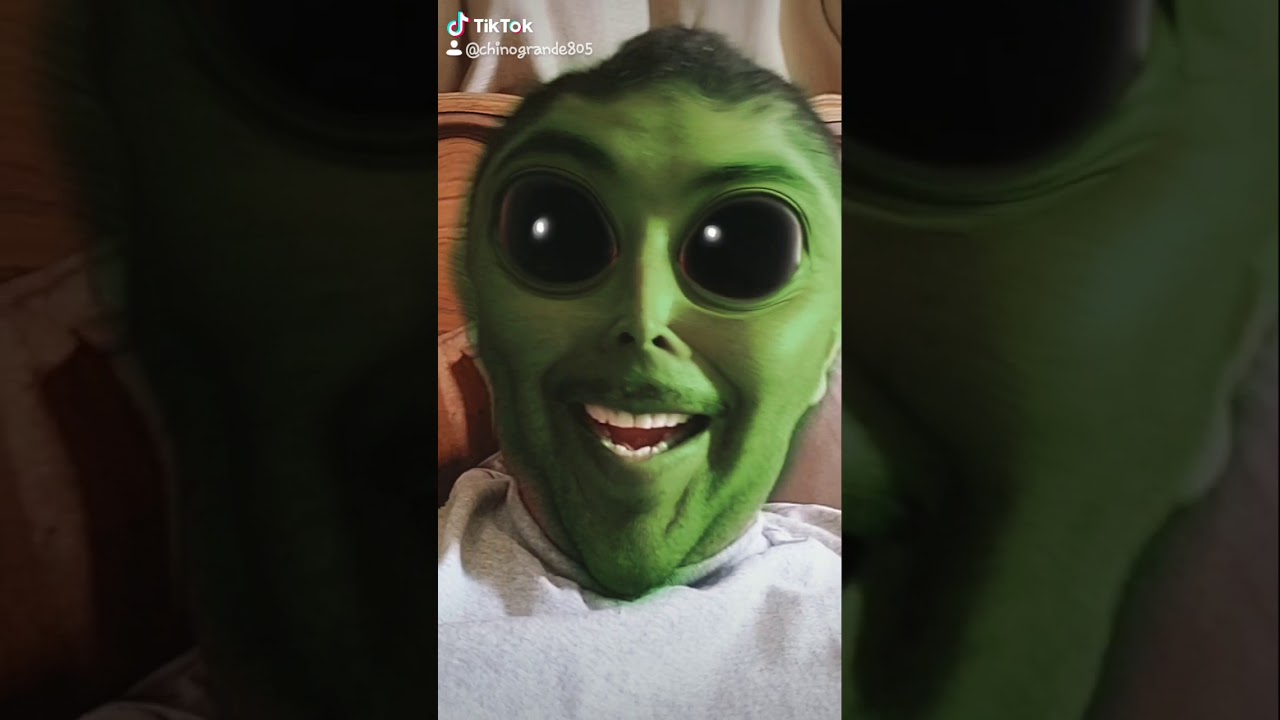 Dominguez Boys- daddy alien on tik-tok vol. 461 - YouTube