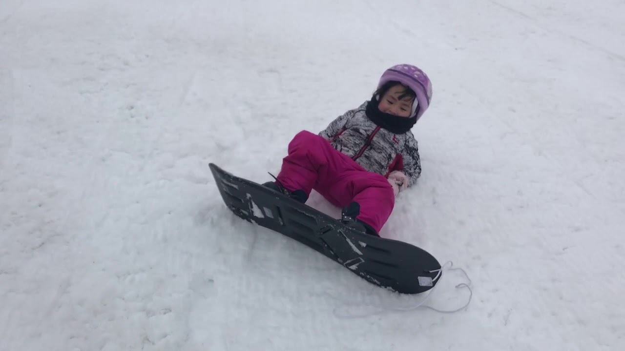Step 1 KIDS LEARN SNOWBOARDING Progression: All PLAY AND FUN - YouTube