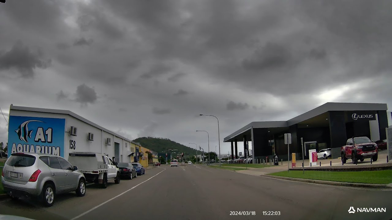 Exploring Townsville | Driving From Railway Estate To Garbutt & Hermit ...