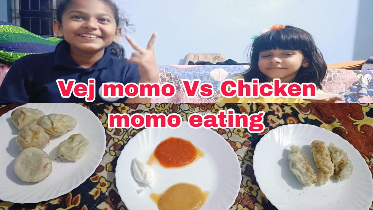 Eating vej momo Vs Chicken momo please like share subscribe 🙏🙏🙏🙏🙏😋😋😋 ...