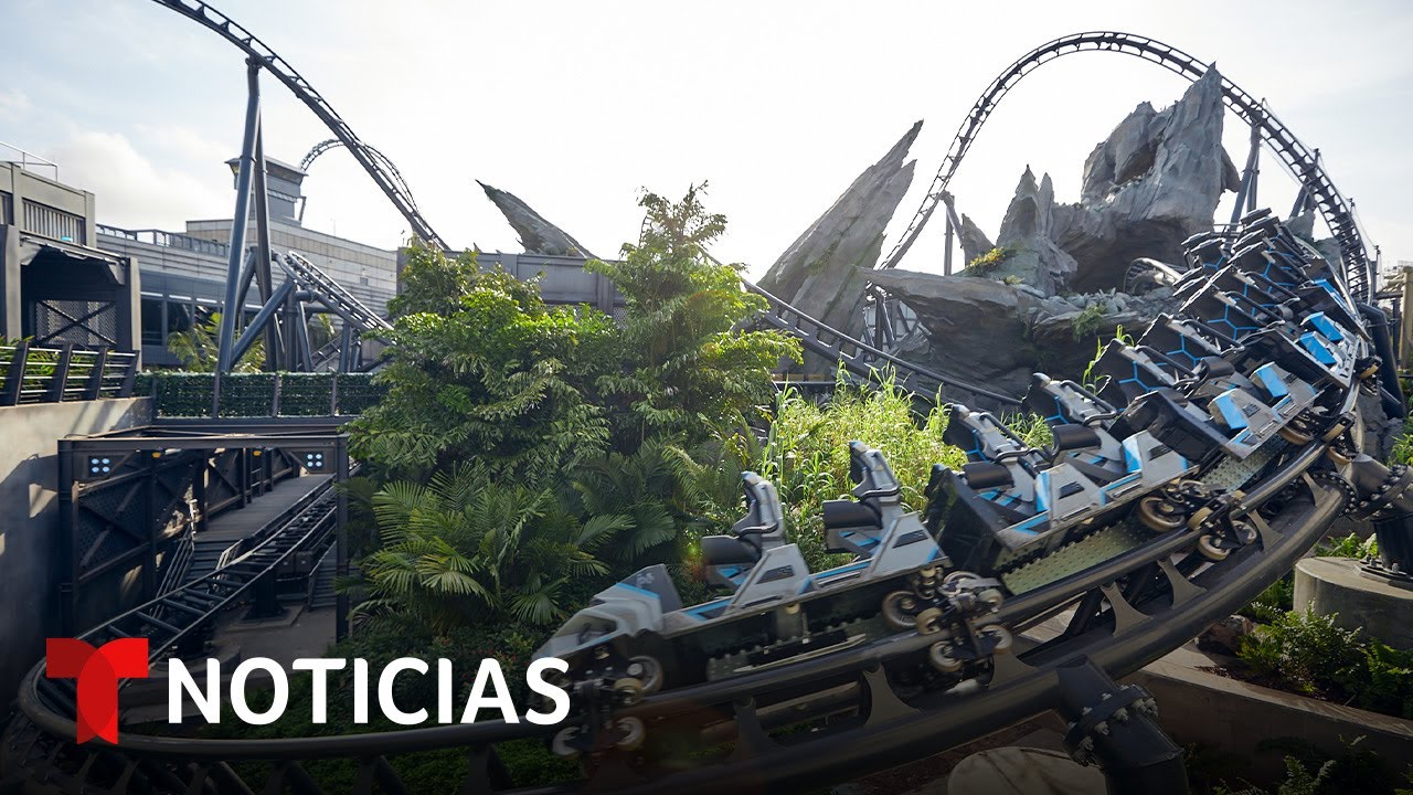Vive la experiencia desde la primera fila en el VelociCoaster (de 0 a ...