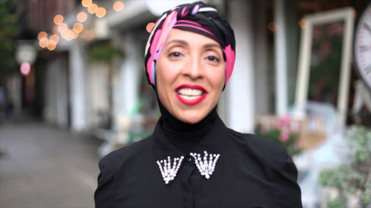 Modest Street Fashion: On The Streets - Episode 1 - YouTube