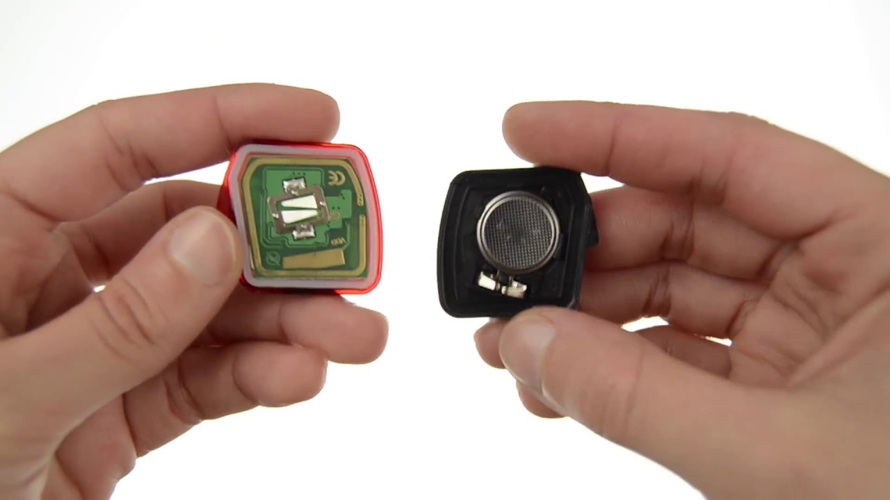 Cambio de Pila Mitsubishi 6370A159 - YouTube