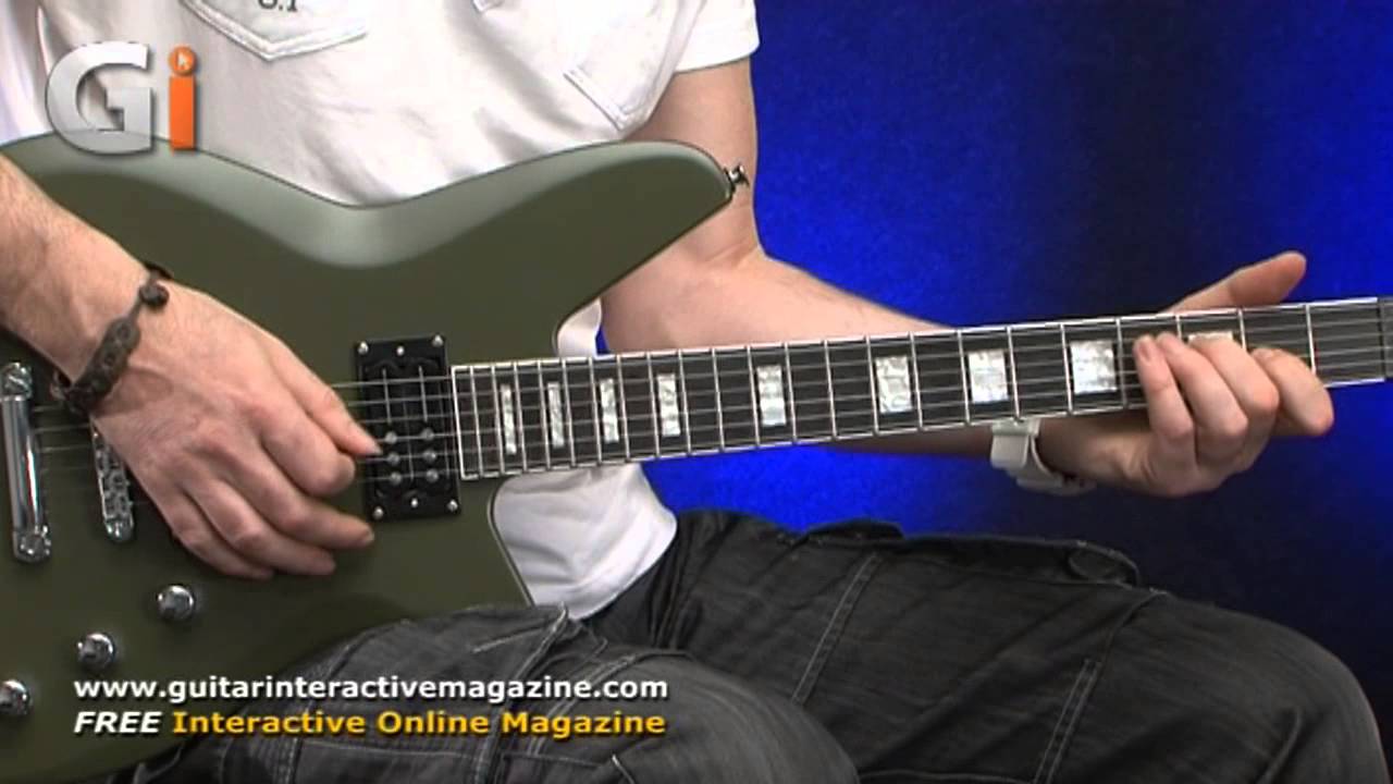 Reverend Bayonet Gutiar Review With Michael Casswell Guitar Interactive ...