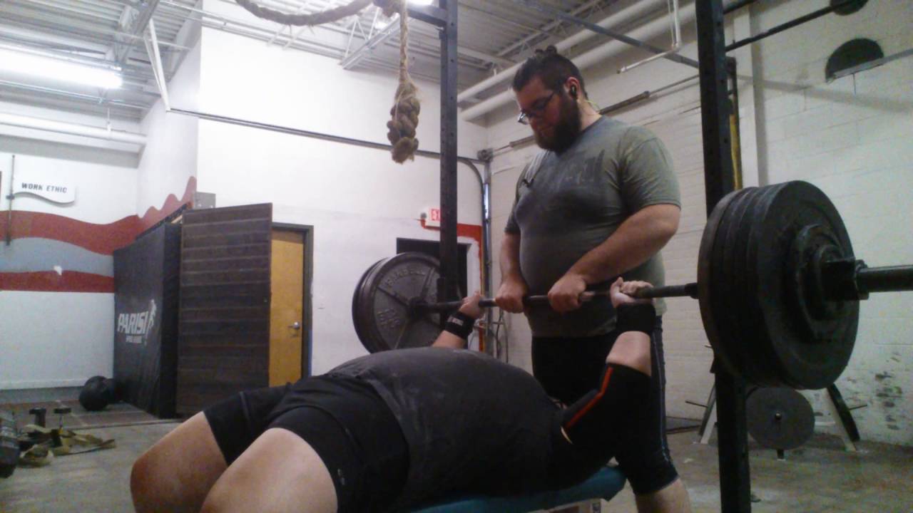 Bench press P.R. 250lbs - YouTube